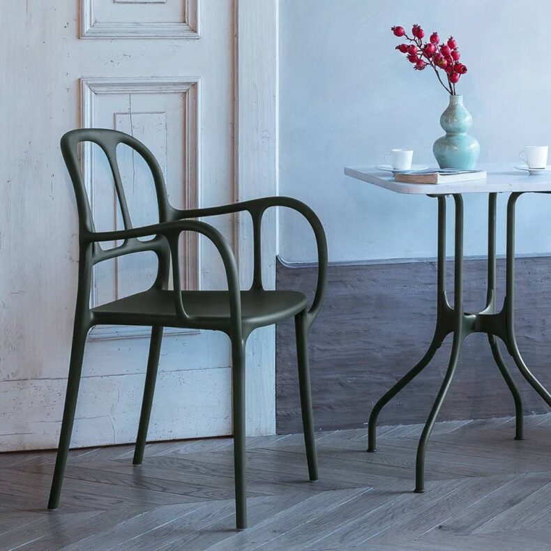 Magis Milà bistrot table – Shop Forma Design