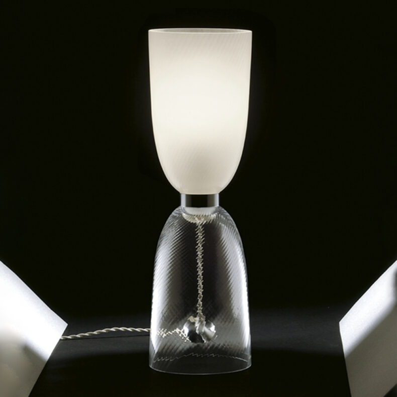 Poltrona Frau table lamp Alma – Shop Forma Design